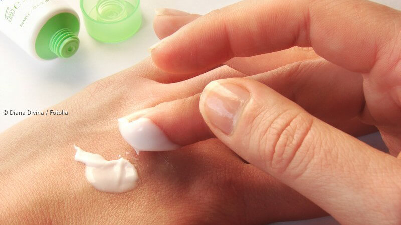 ᐅ Wund- und Heilsalben - Anwendung, Wirkung und Nebenwirkungen