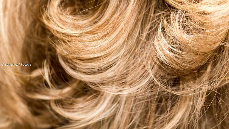 ᐅ Naturlocken - Wie entstehen sie und welche Lockentypen gibt es?